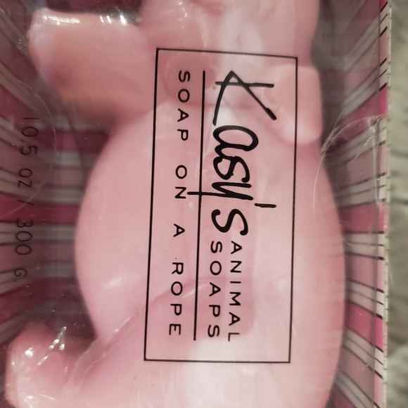 Kasy's | Bath & Body | Kasys Animal Soaps Pig Soap On A Rope 5 Oz ...